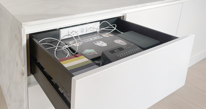 Docking Drawer Installation with Minimal Drawer Space
